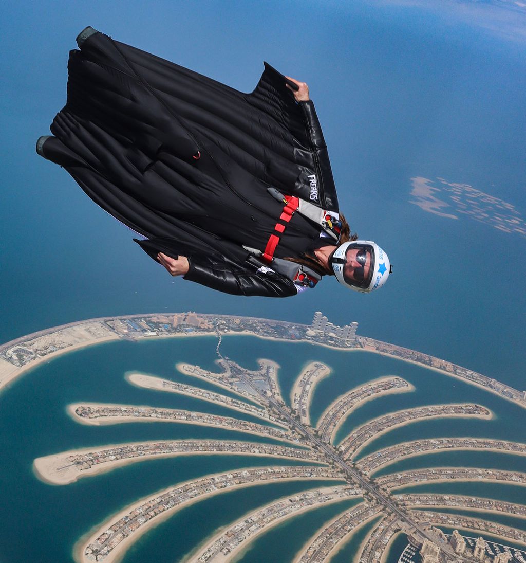 The most versatile, highest performing, freestyle wingsuit: Freak 5 ...