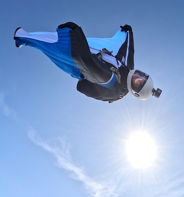 Intermediate wingsuit for skydiving and BASE jumping: ATC 4 | Squirrel