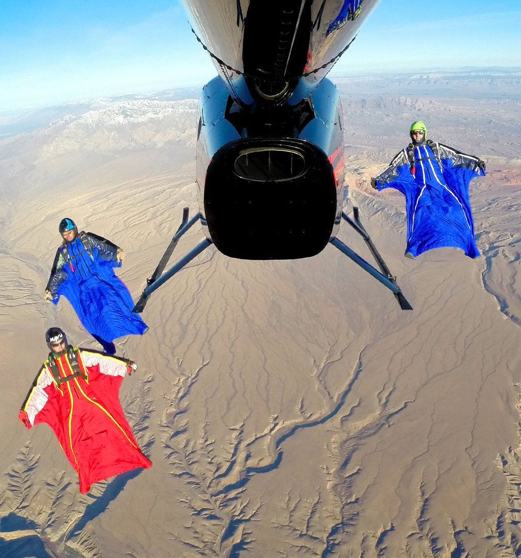 Intermediate wingsuit for skydiving and BASE jumping: ATC | Squirrel ...
