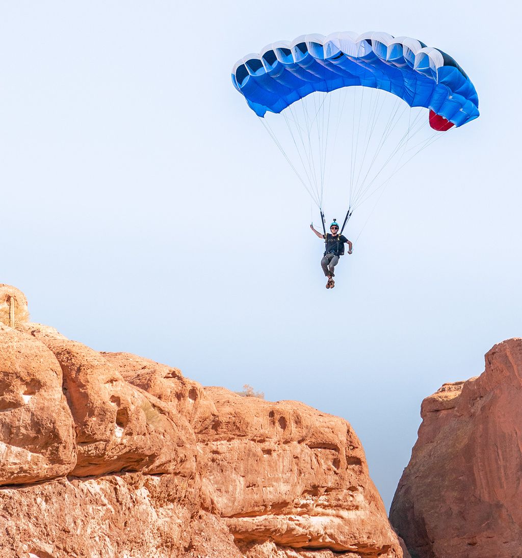 BASE jumping gear: BASE jumping parachute: Hayduke 2 | Squirrel ...