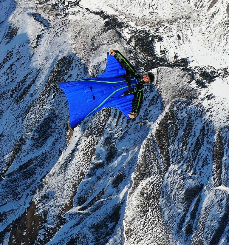 Wingsuit and Base Jumping Equipment: Swift 4 | Squirrel