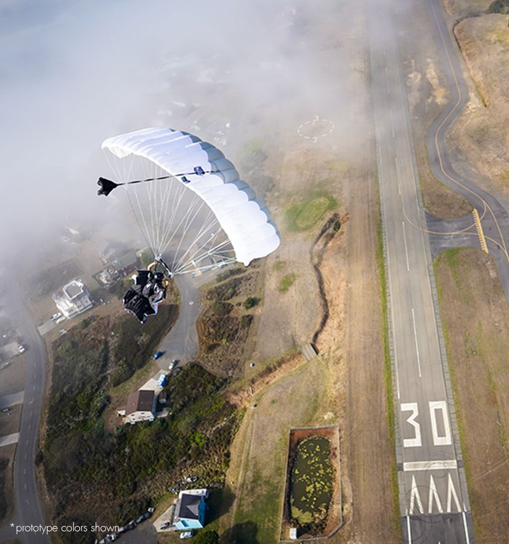 Wingsuit skydiving parachute: Omicron | Squirrel