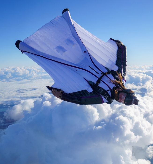 The most versatile, highest performing, freestyle wingsuit: Freak 6 ...