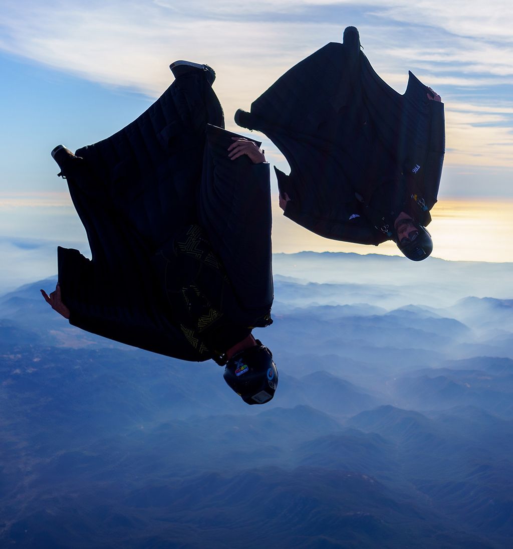 The most versatile, highest performing, freestyle wingsuit: Freak 6 ...