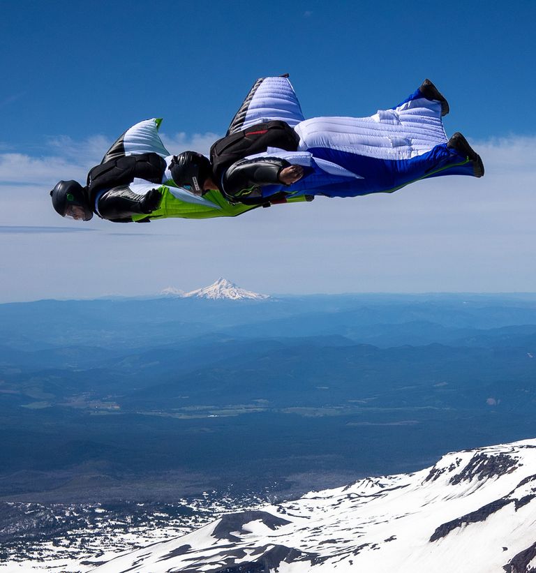 Wingsuit and Base Jumping Equipment: Swift 4 | Squirrel
