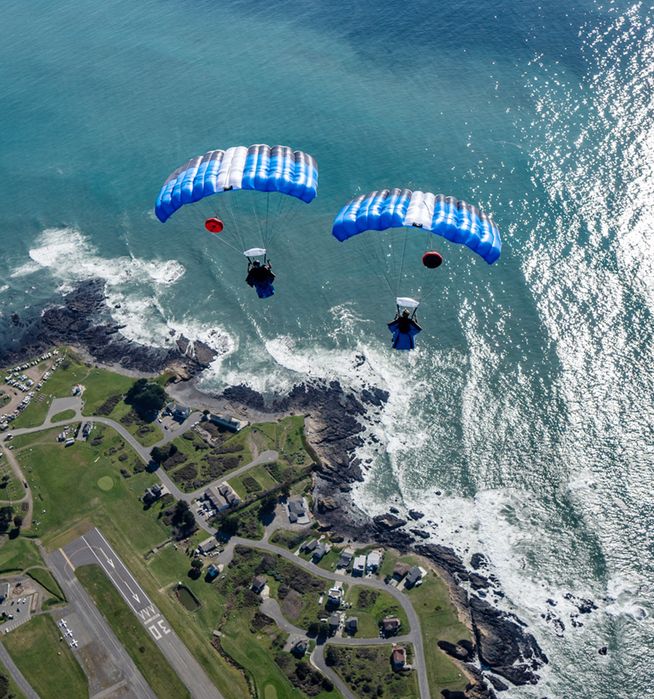 BASE jumping gear: BASE jumping parachute: Hayduke 2 | Squirrel ...