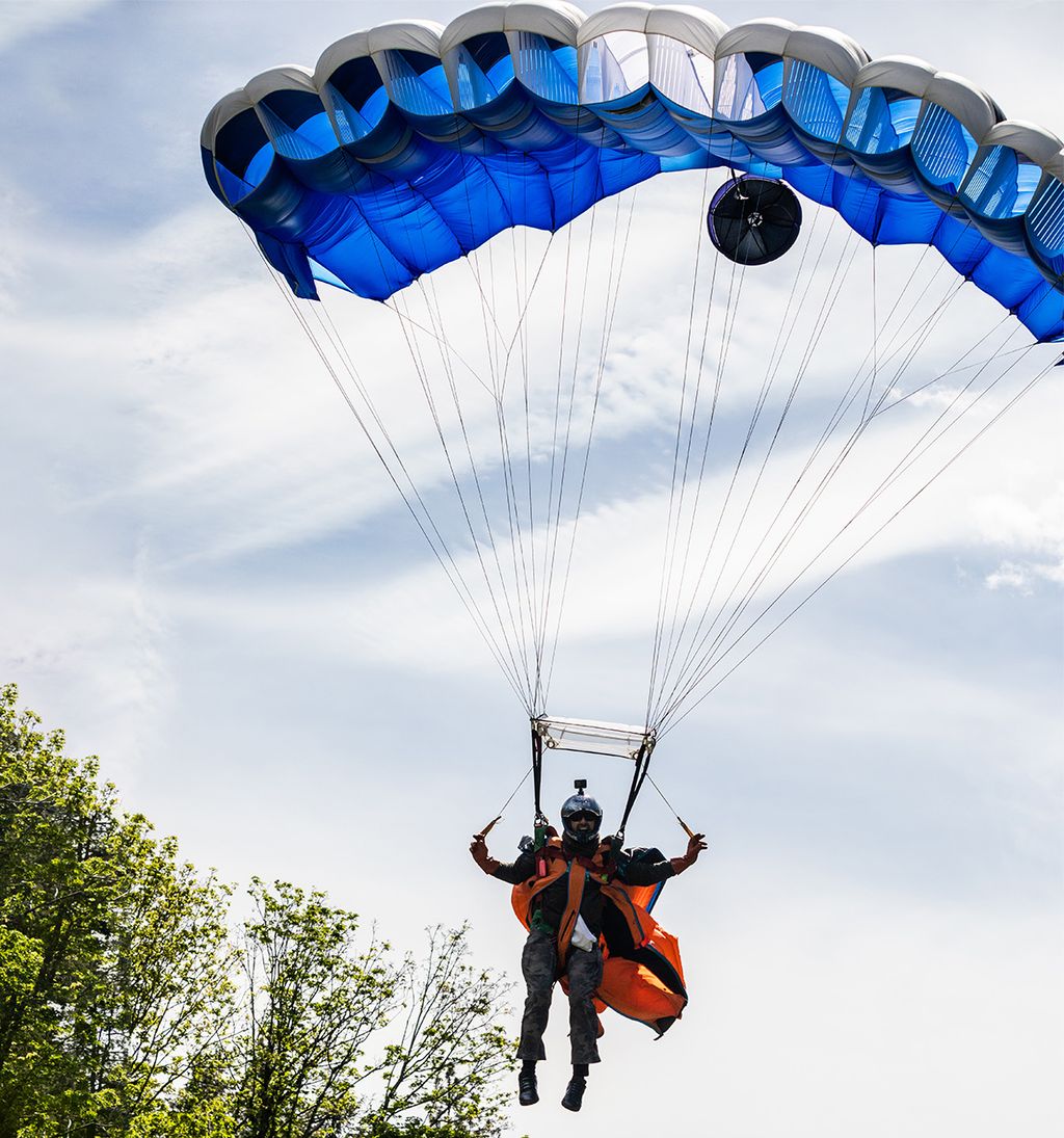 BASE jumping gear: BASE jumping parachute: Hayduke 2 | Squirrel ...