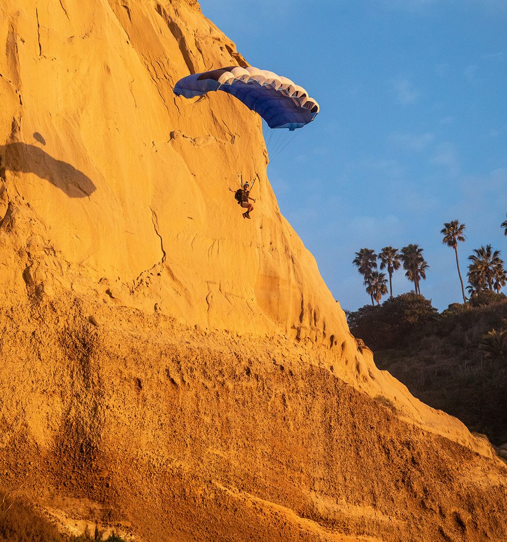 BASE jumping gear: BASE jumping parachute: Hayduke 2 | Squirrel ...