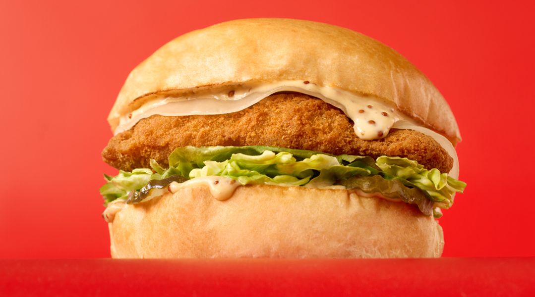 Chicken Caesar Burger - LEON