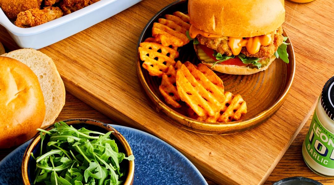 Crispy Chicken Korean Burger - LEON