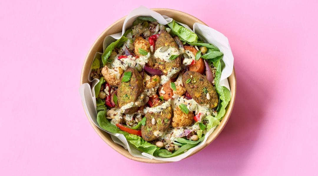 Falafel Super Salad - LEON