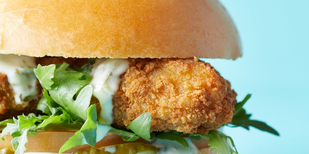 Classic Crispy GFC Burger - LEON