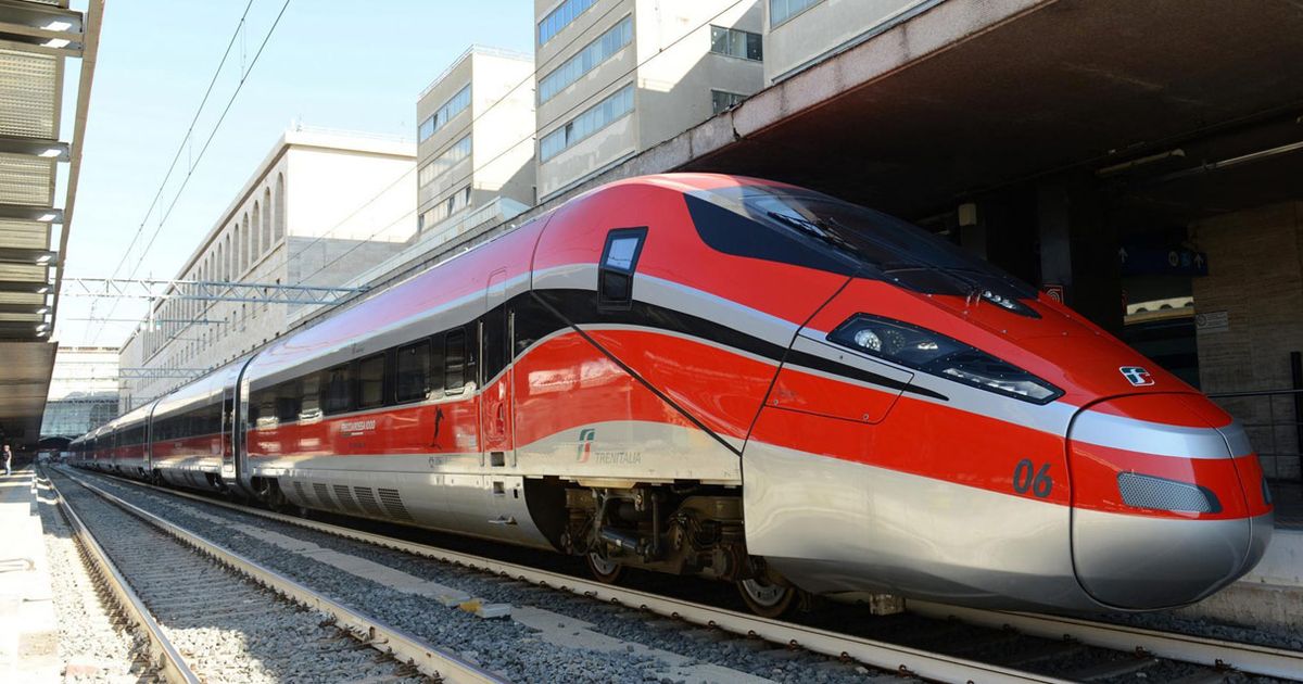 Taking the Train in Italy: What Tourists Should Know | ItalianFoodJourney