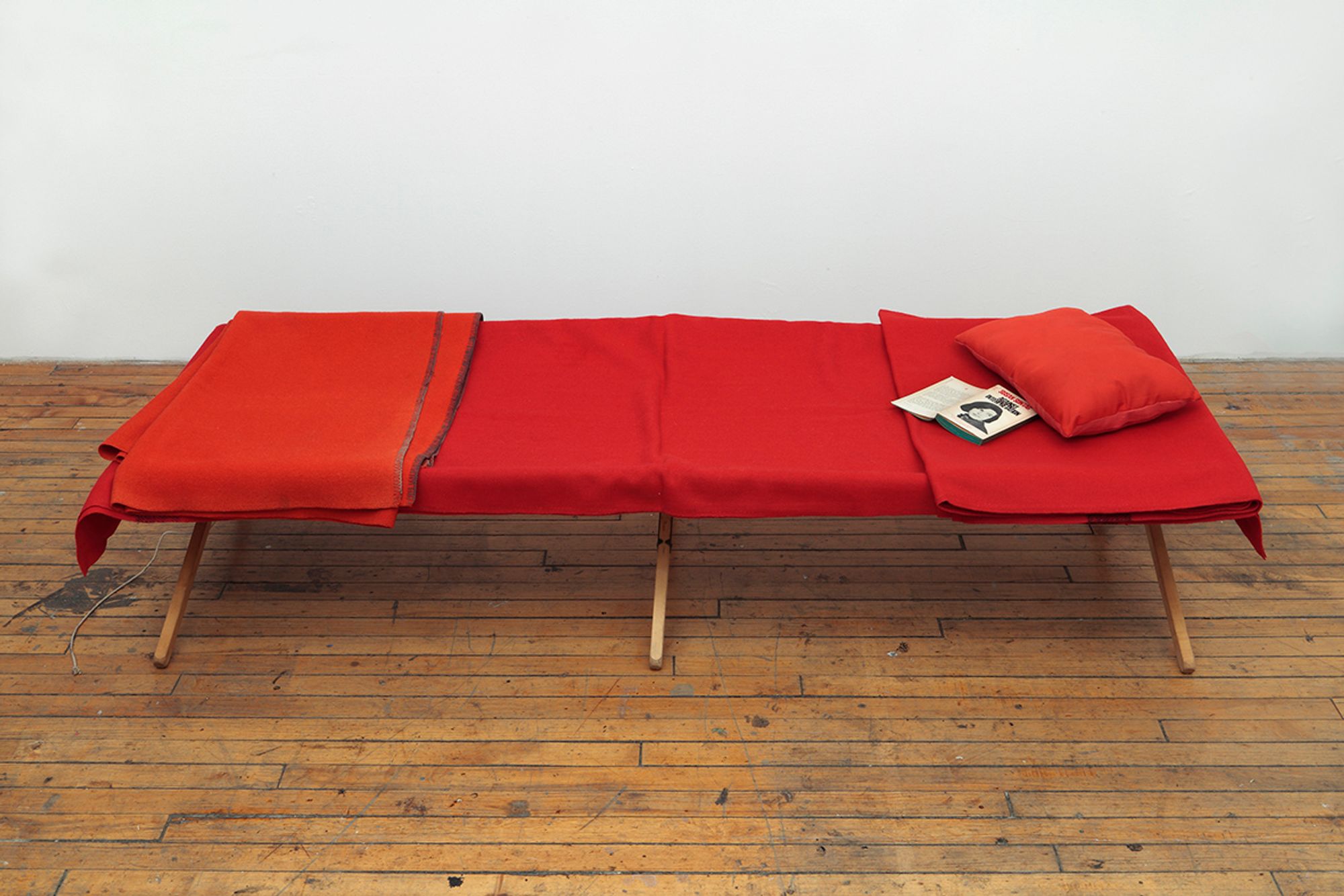 Tom Burr — BORTOLAMI