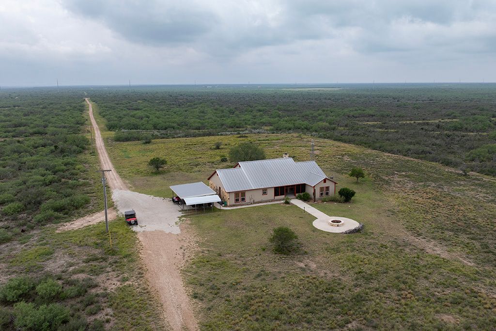 Riata Ranch for Sale in La Salle County | Simpson Ranches & Land