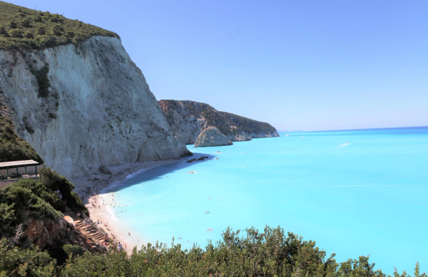 Ferry van Santorini Thira naar Anafi | Boek direct bij AFerry!
