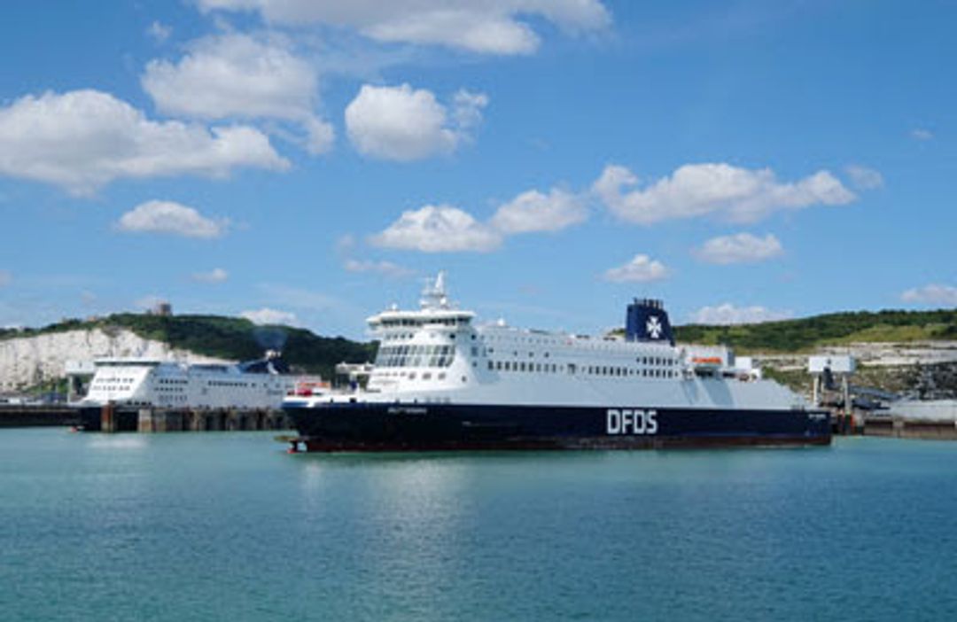 Calais to Dover Ferry Tickets - Compare Prices & Times
