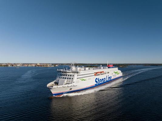 Book a cheap ferry to United Kingdom online with AFerry.com