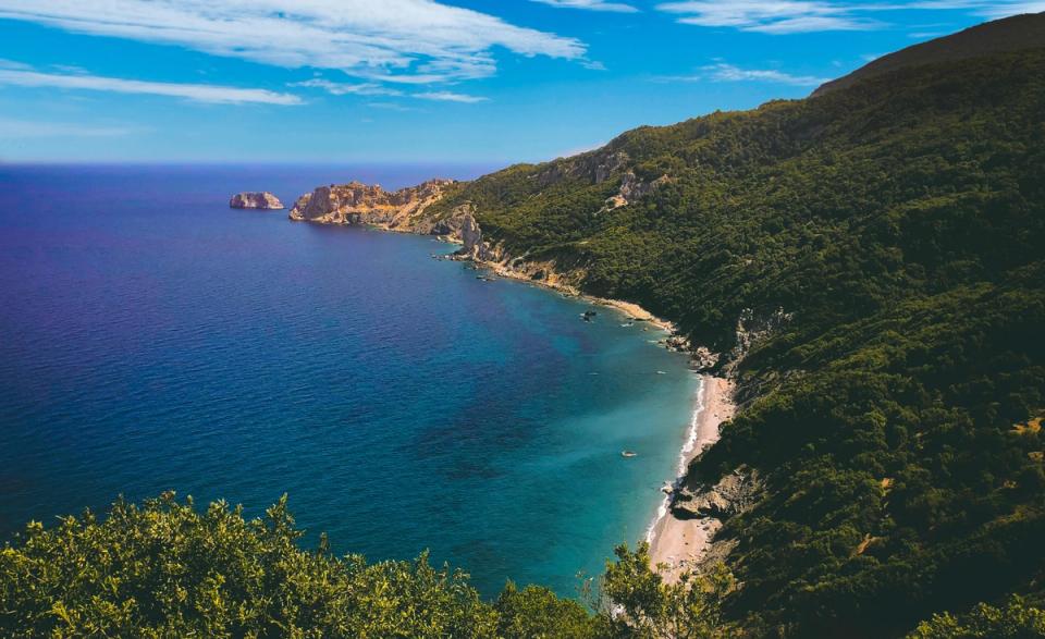 Volos to Skiathos Ferry Tickets - Compare Prices & Times