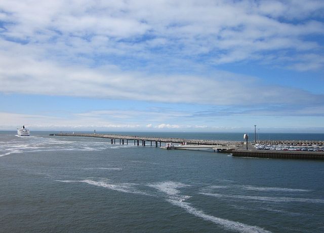 Calais Ferry. Compare Prices, Times & Book Cheap Tickets