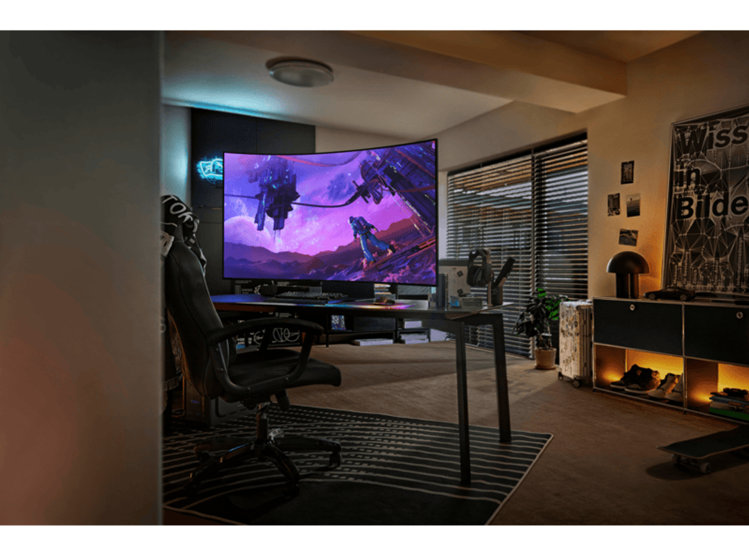 Gaming Monitor vs TV: What's the Difference? | HYTE