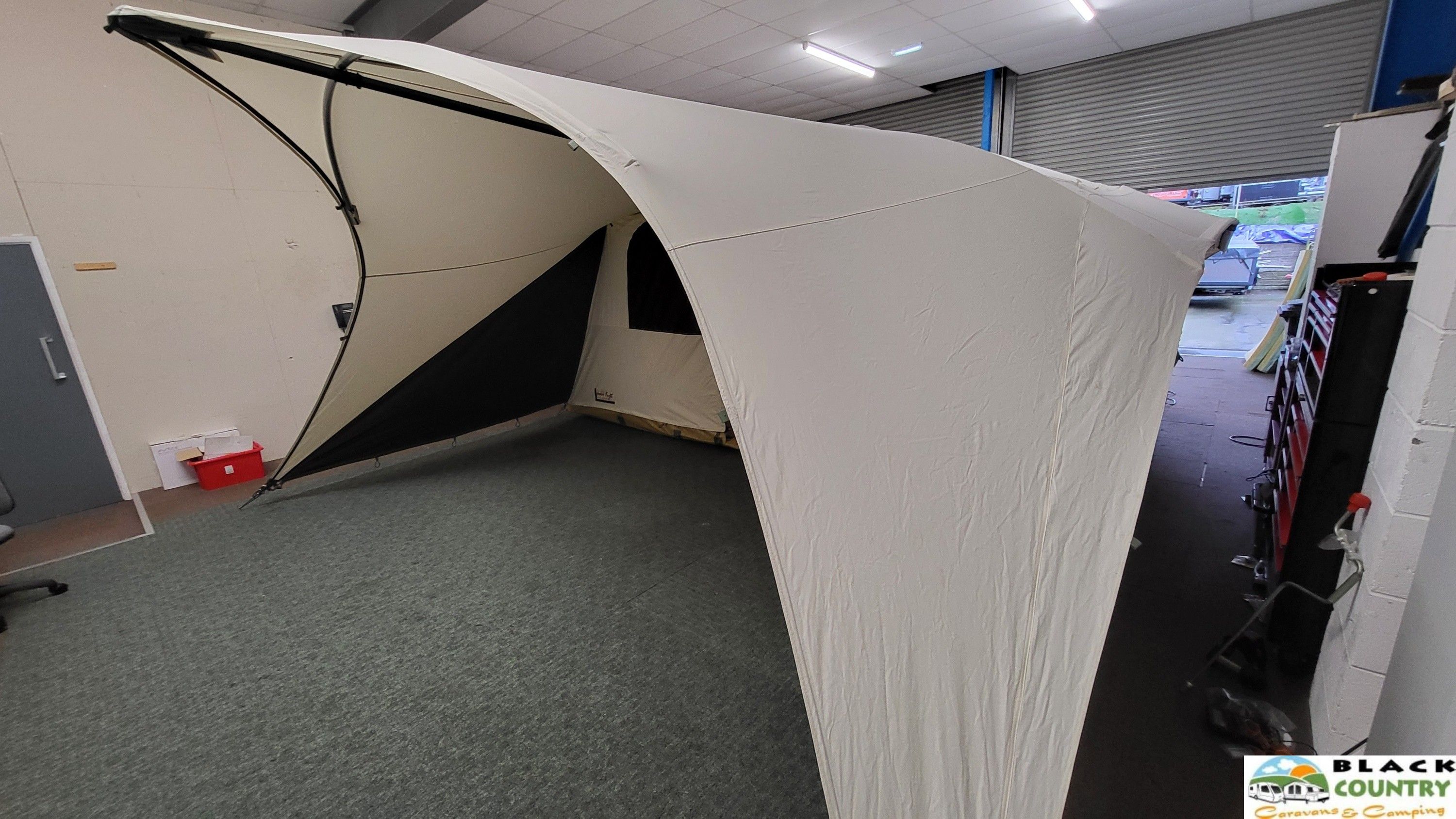 2018 Holtkamper Kyte XL Windforce - SOLD | Black Country Caravans & Camping