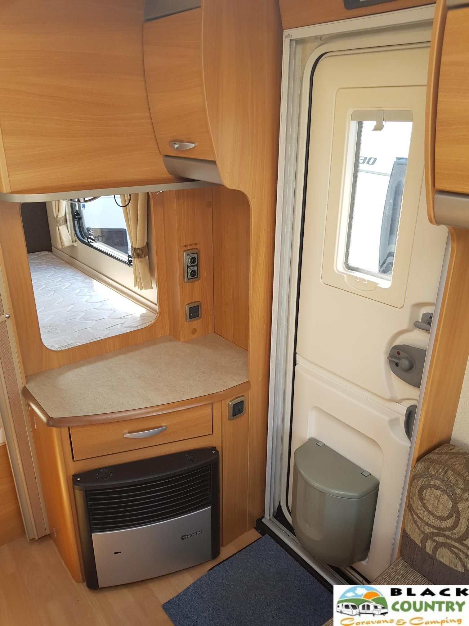 2010 Swift Challenger 570 - SOLD | Black Country Caravans & Camping