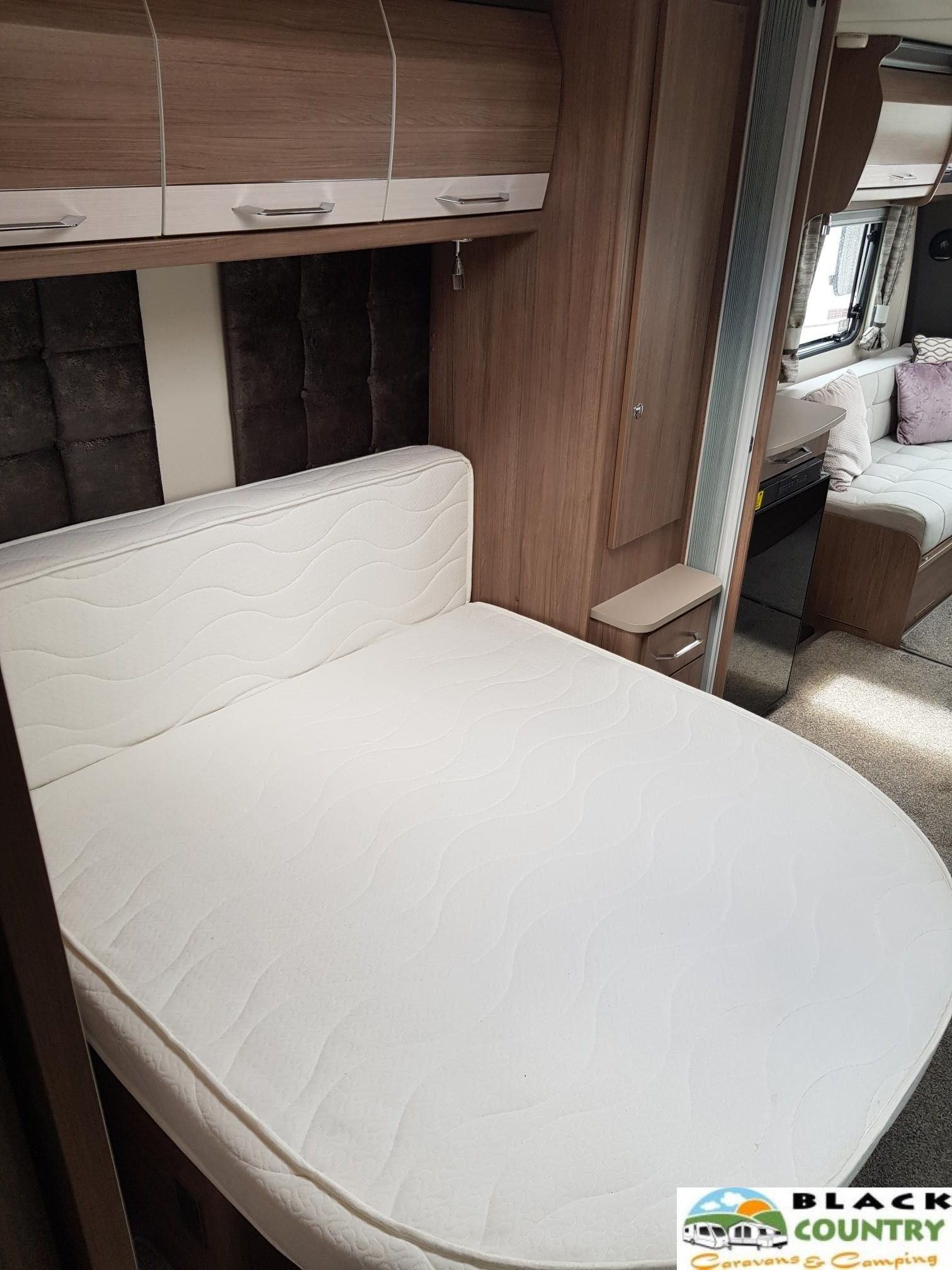 2020 Coachman VIP 575 - SOLD | Black Country Caravans & Camping