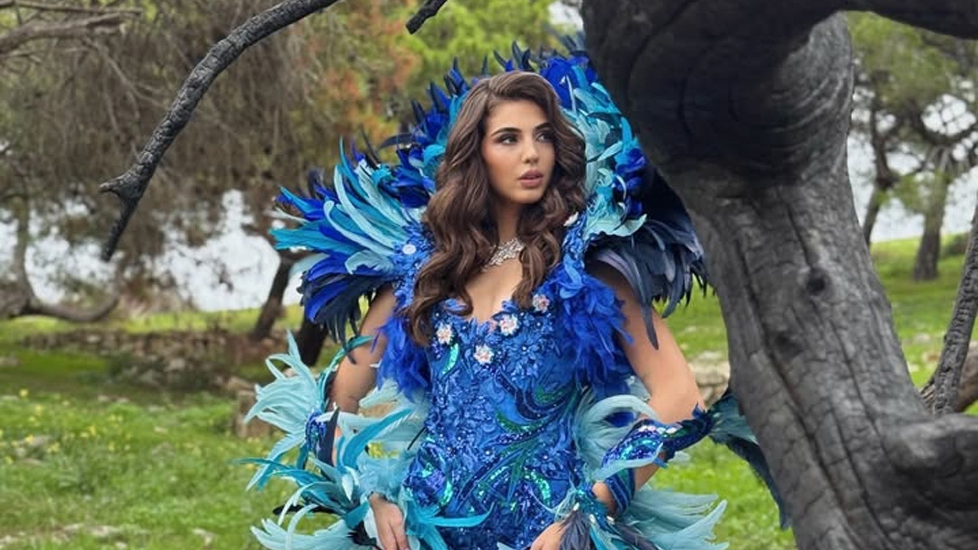 Julia Ann Cluett Shines in 'Il-Merill' at Miss Universe