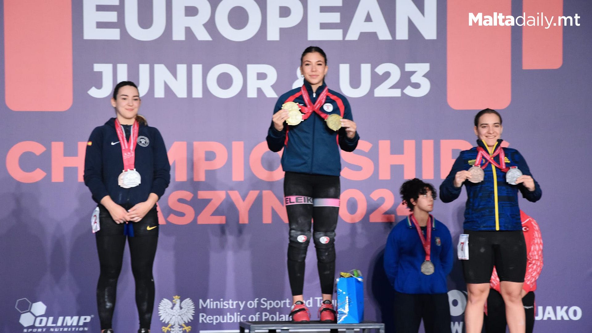 Local Weightlifter Tenishia Thornton Wins European Junior C…