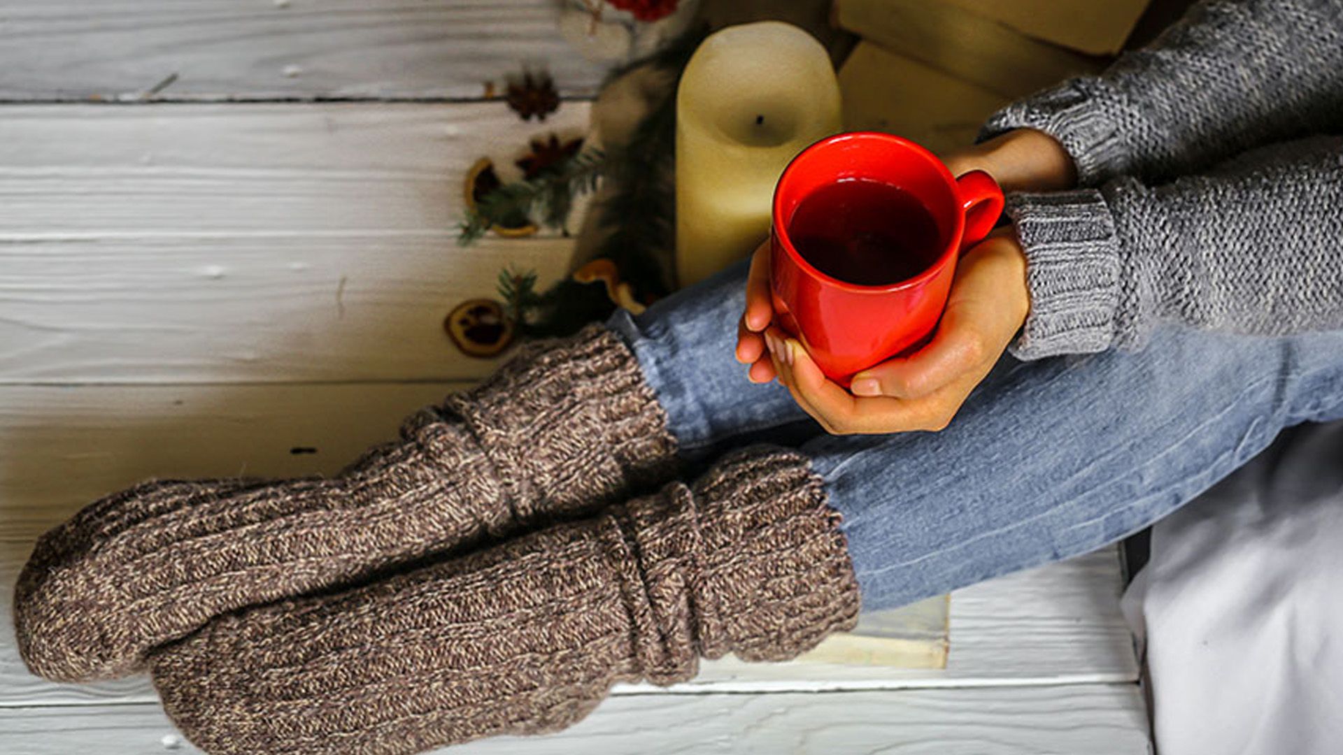 Foot Care Tips from Physiotherapists for Cold Weather