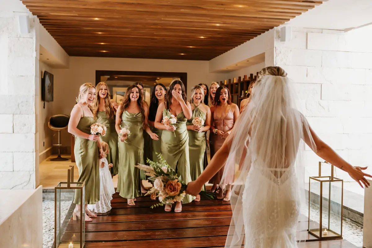 The essential getting-ready shot list for the perfect bride | Adventure ...
