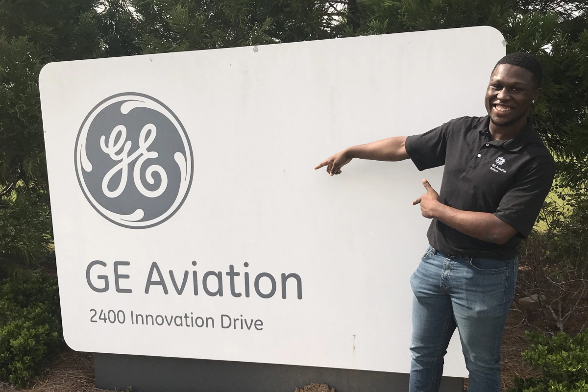 How this “super intern” rocketed to success at GE Aviation | Handshake