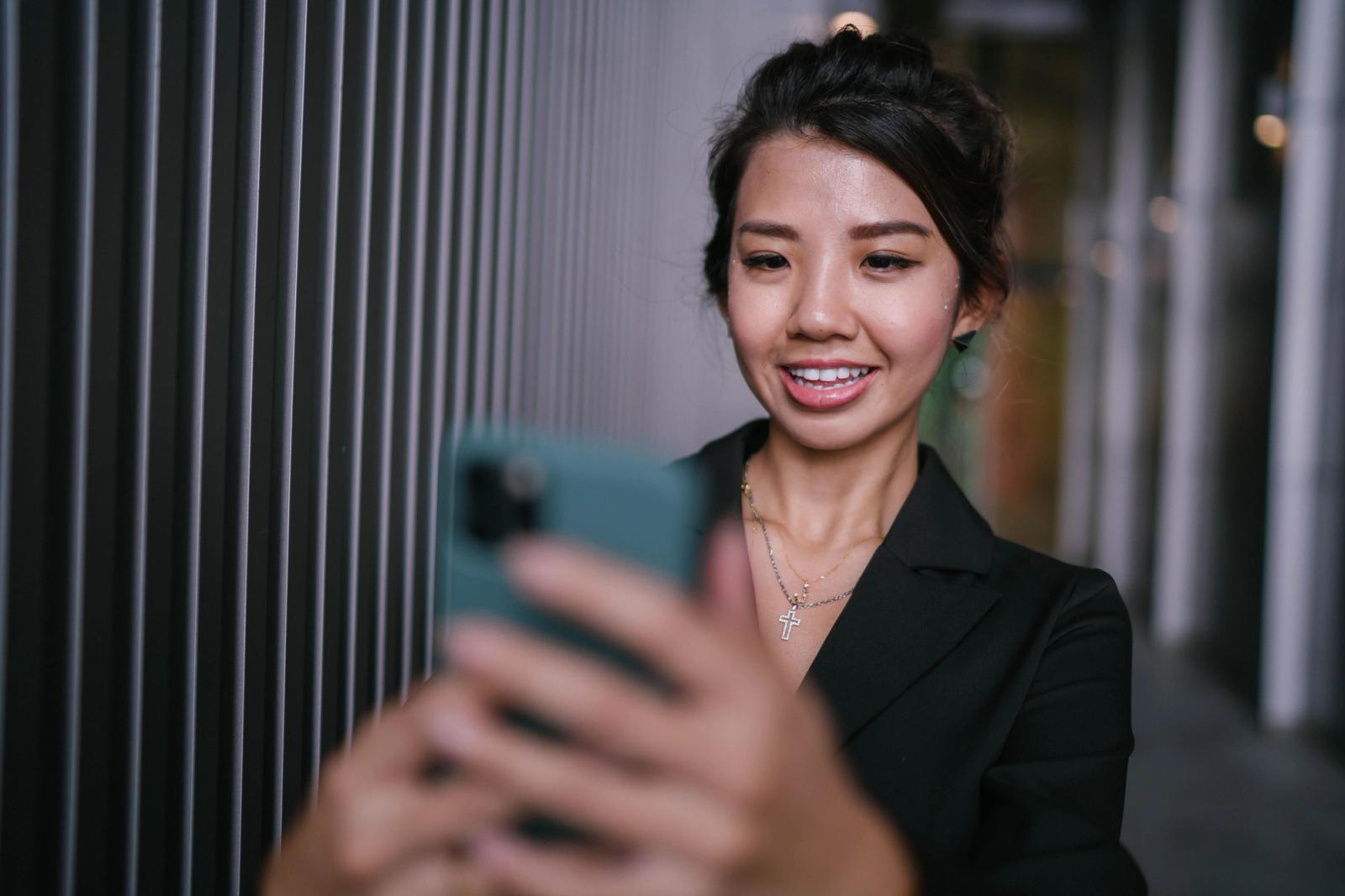 How to Prepare Your Virtual Career Fair “Elevator Pitch” | Handshake