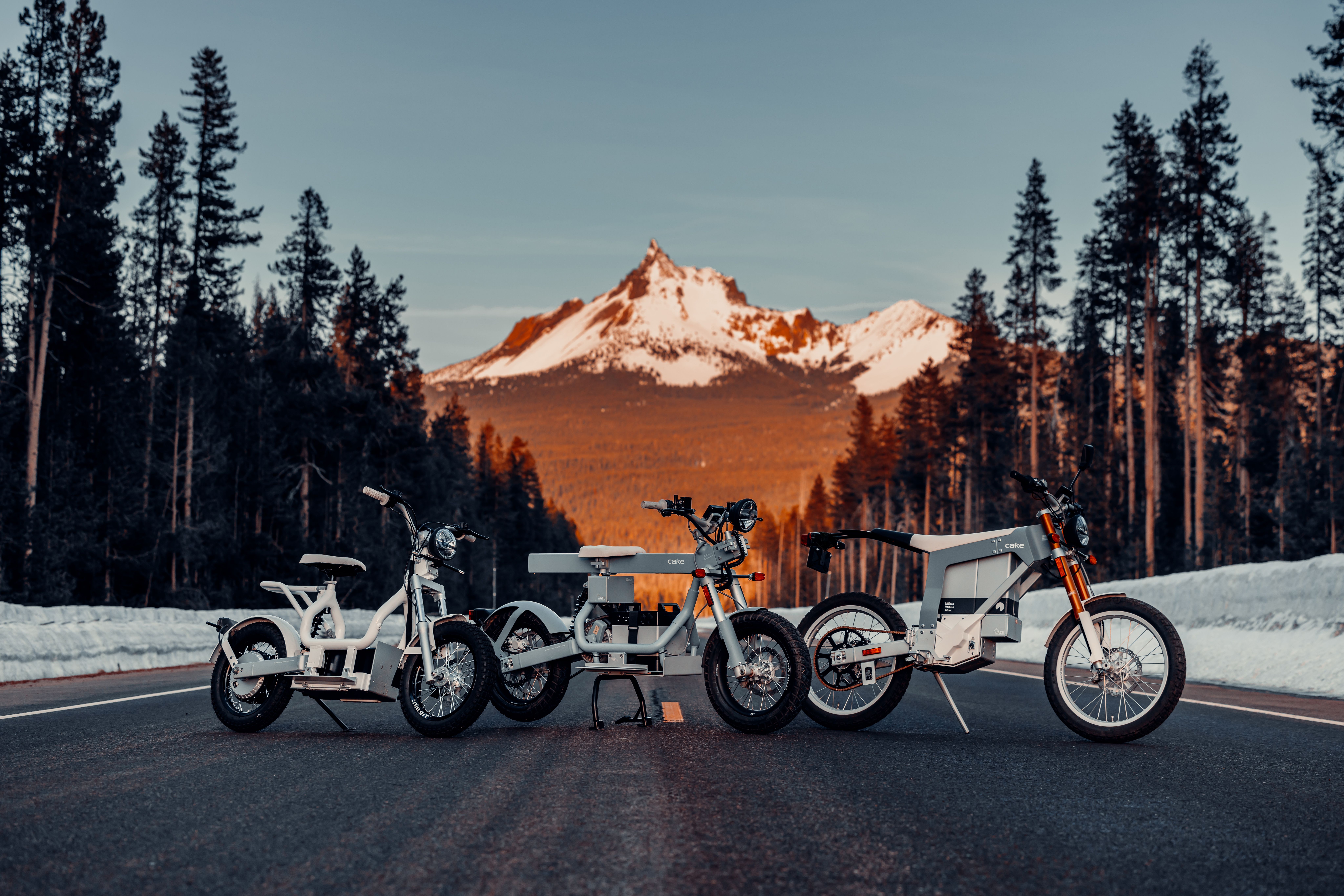 High performance electric motorbikes | Shop online | CAKE