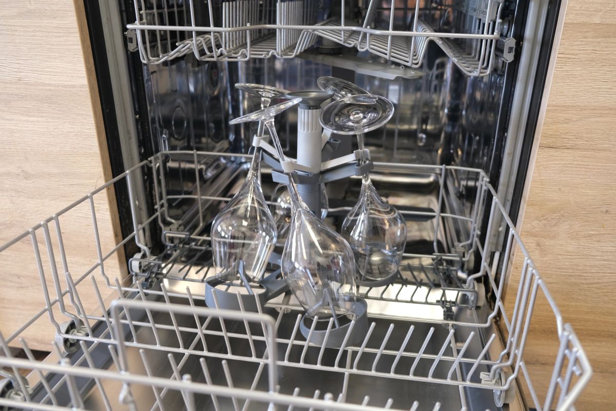 How to wash your wine glasses | Wineandbarrels