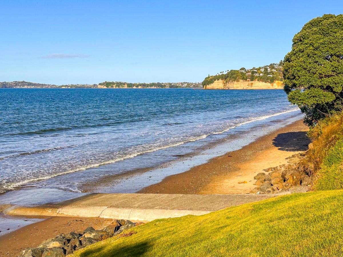 Red Beach | North Auckland - New Zealand Trip Ideas