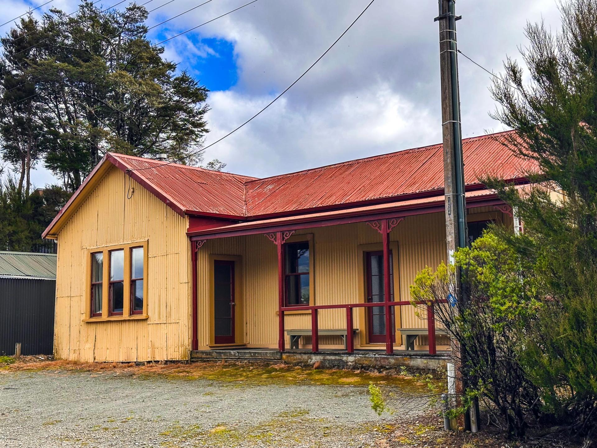 Saint Arnaud | Nelson Lakes - New Zealand Trip Ideas
