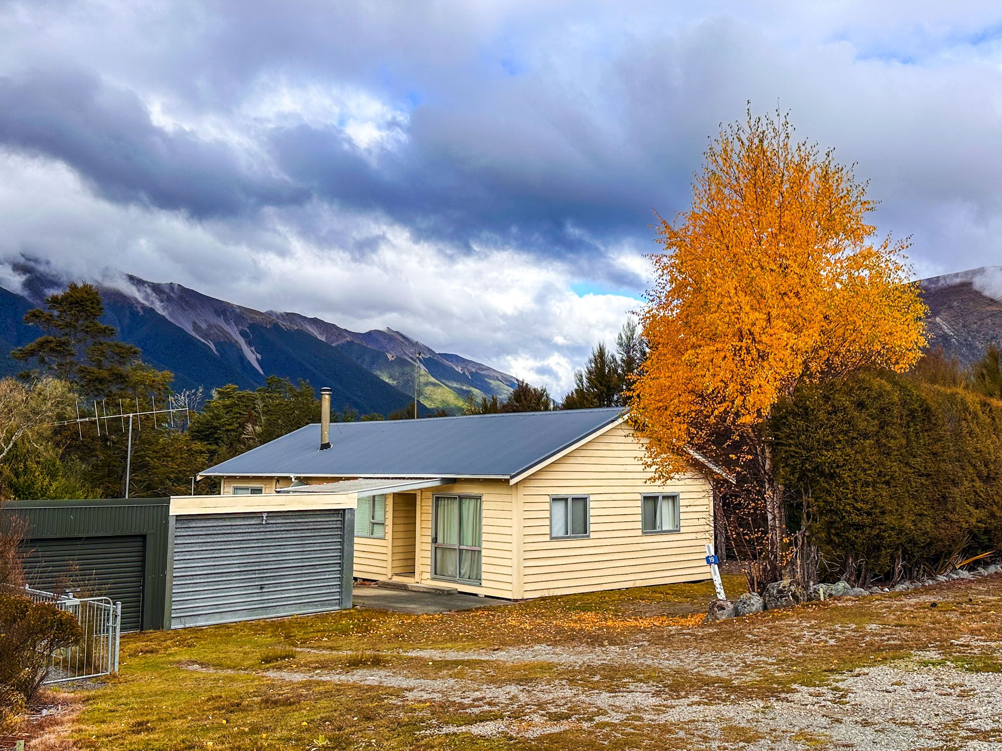 Saint Arnaud | Nelson Lakes - New Zealand Trip Ideas