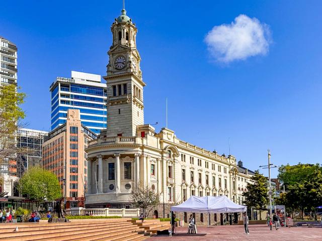 Queen Street | Central Auckland - New Zealand Trip Ideas