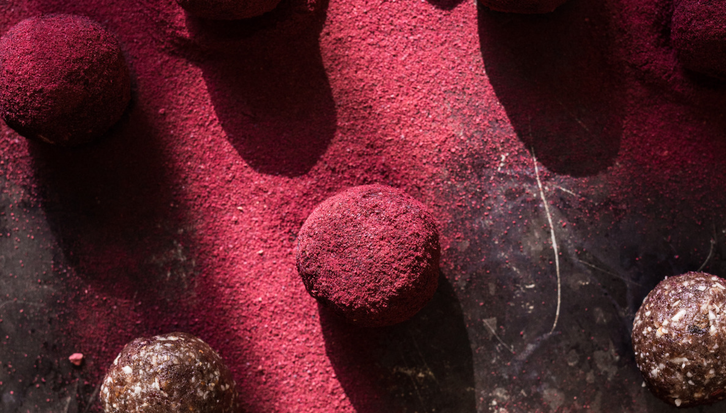 Queen Garnet – Nightjar | Experience Design and Technology Studio