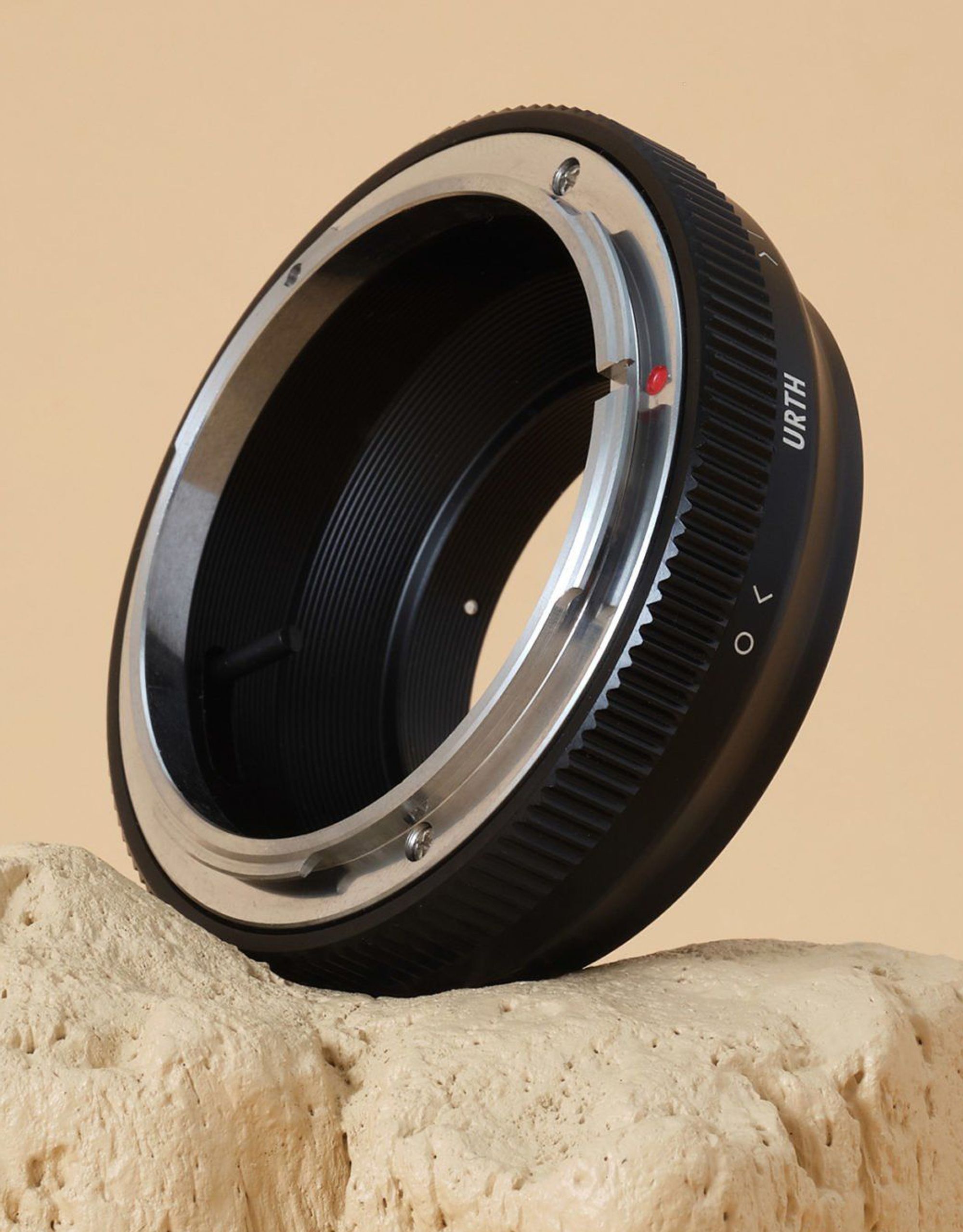 A Complete Guide to Using Lens Mount Adapters · Urth Magazine