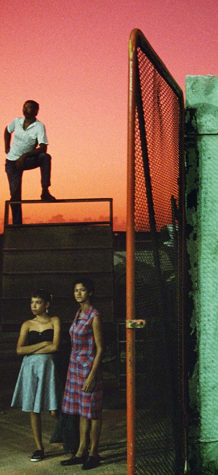 The Greats: How Alex Webb Found His Street Photography Style | Urth ...