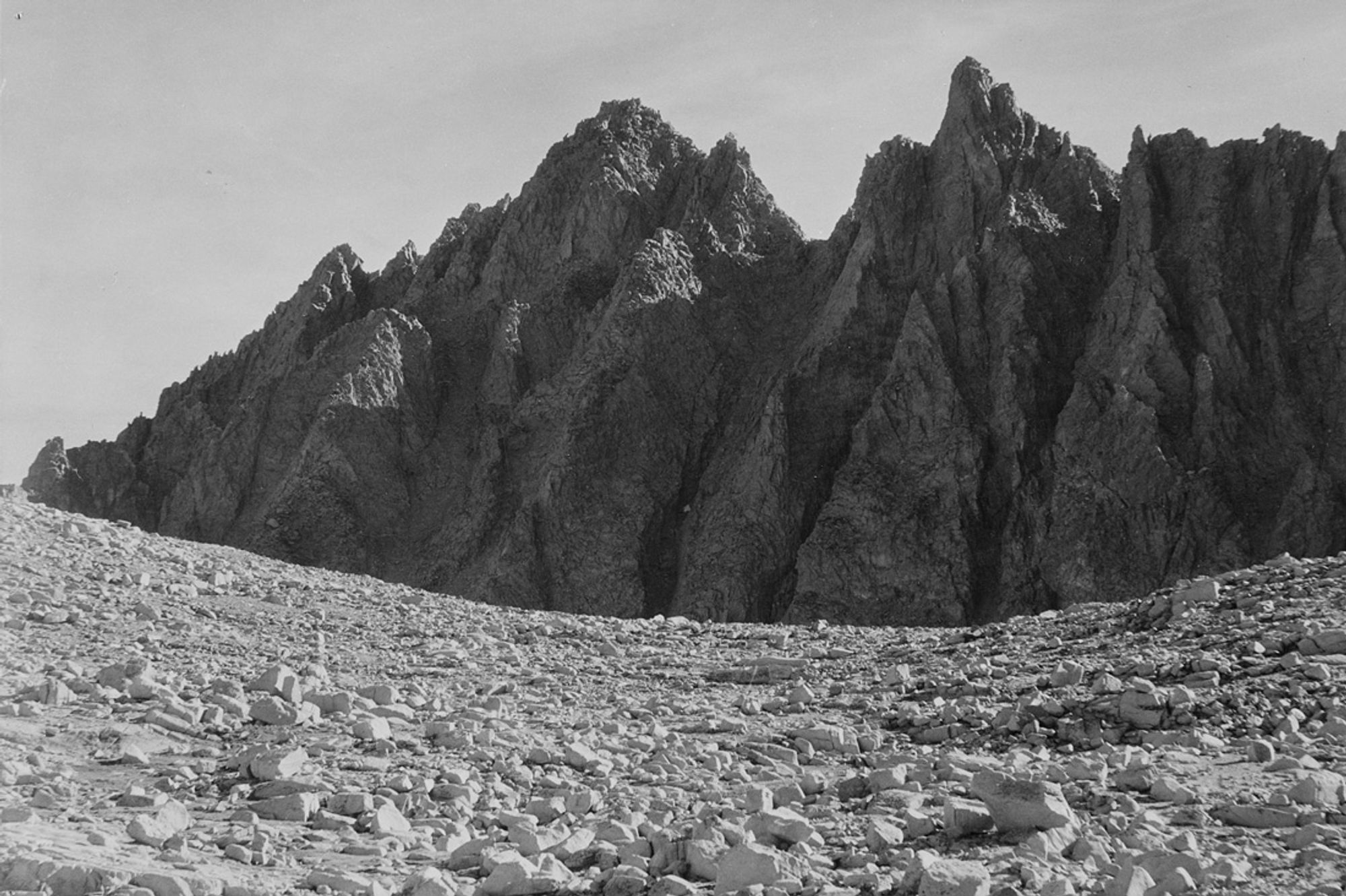 Ansel Adams' Photography Techniques for Better Photos · Urth Magazine