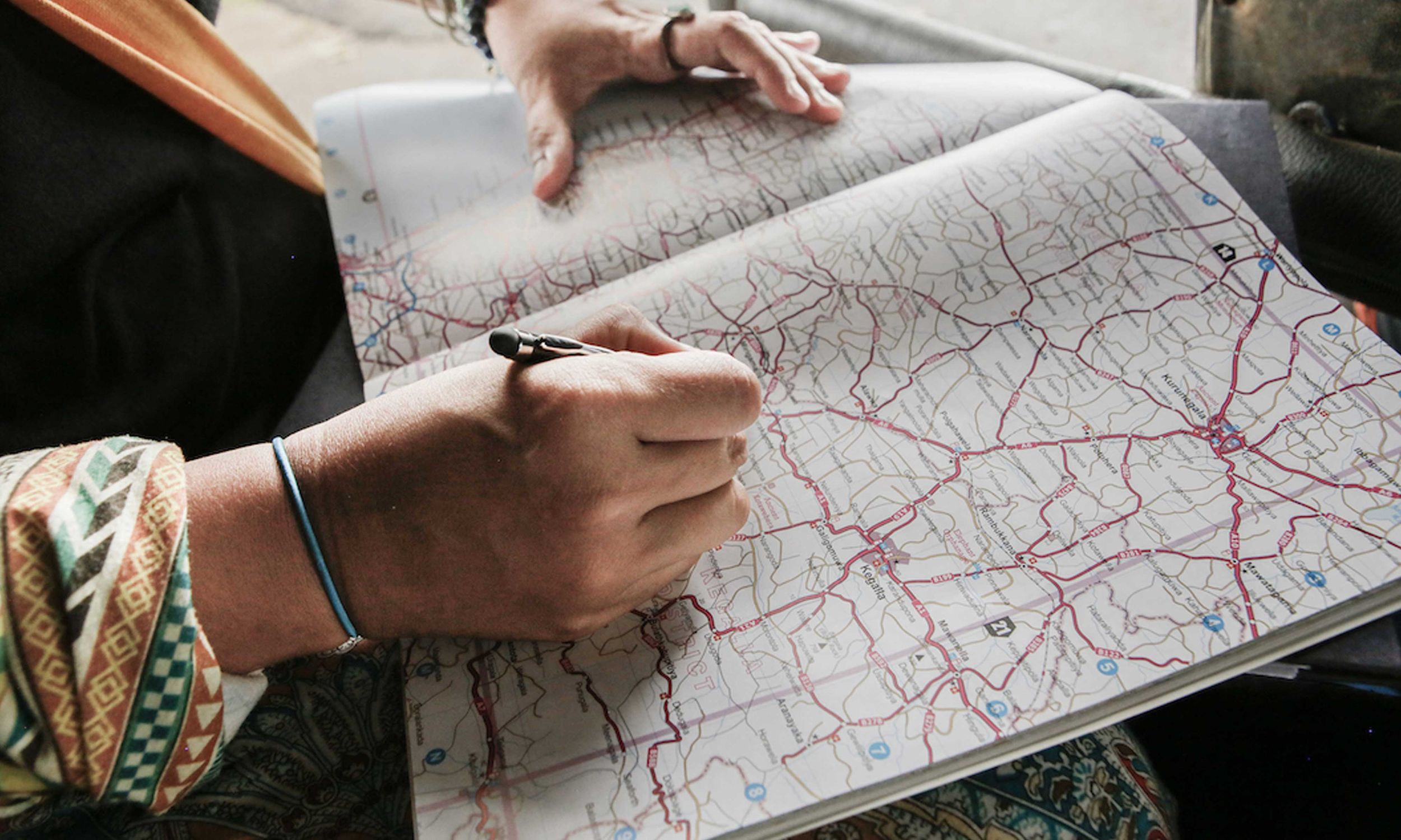 How To Scratch Beyond The Surface With Immersive Travel · Urth Magazine