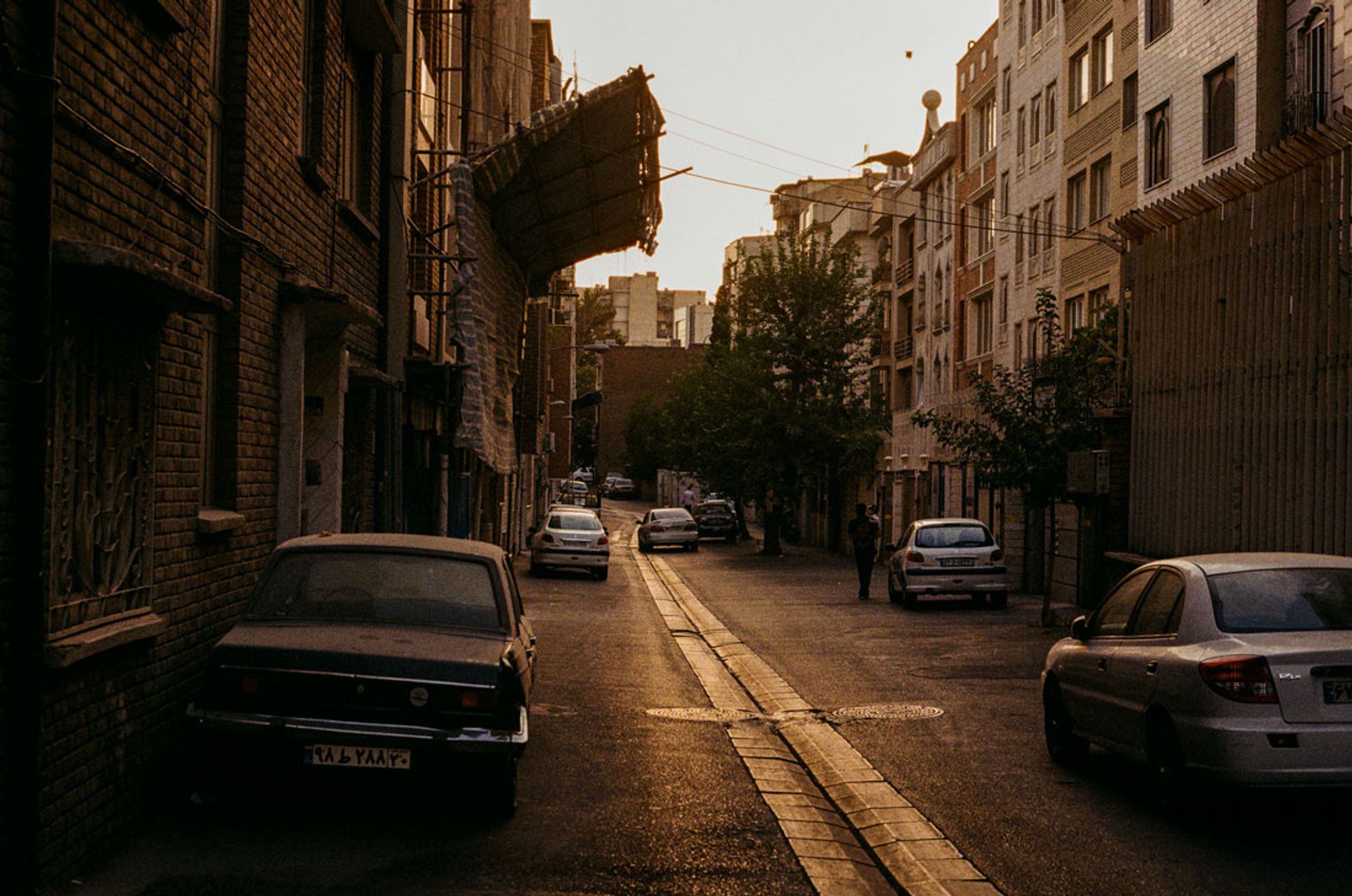 These Tehran Street Photos are Creating a Positive Dialogue on Iran ...
