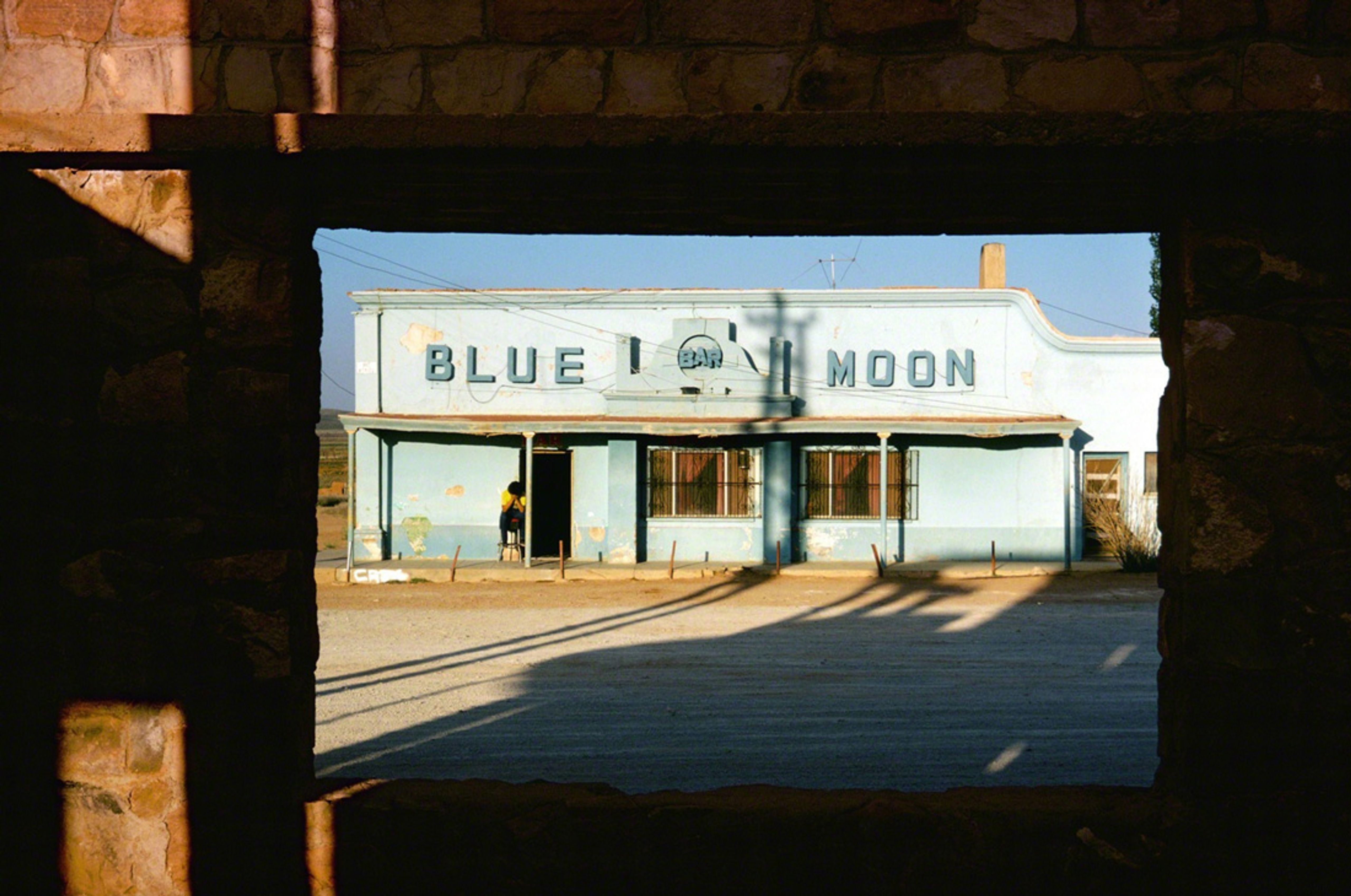 The Greats: How Alex Webb Found His Street Photography Style | Urth ...