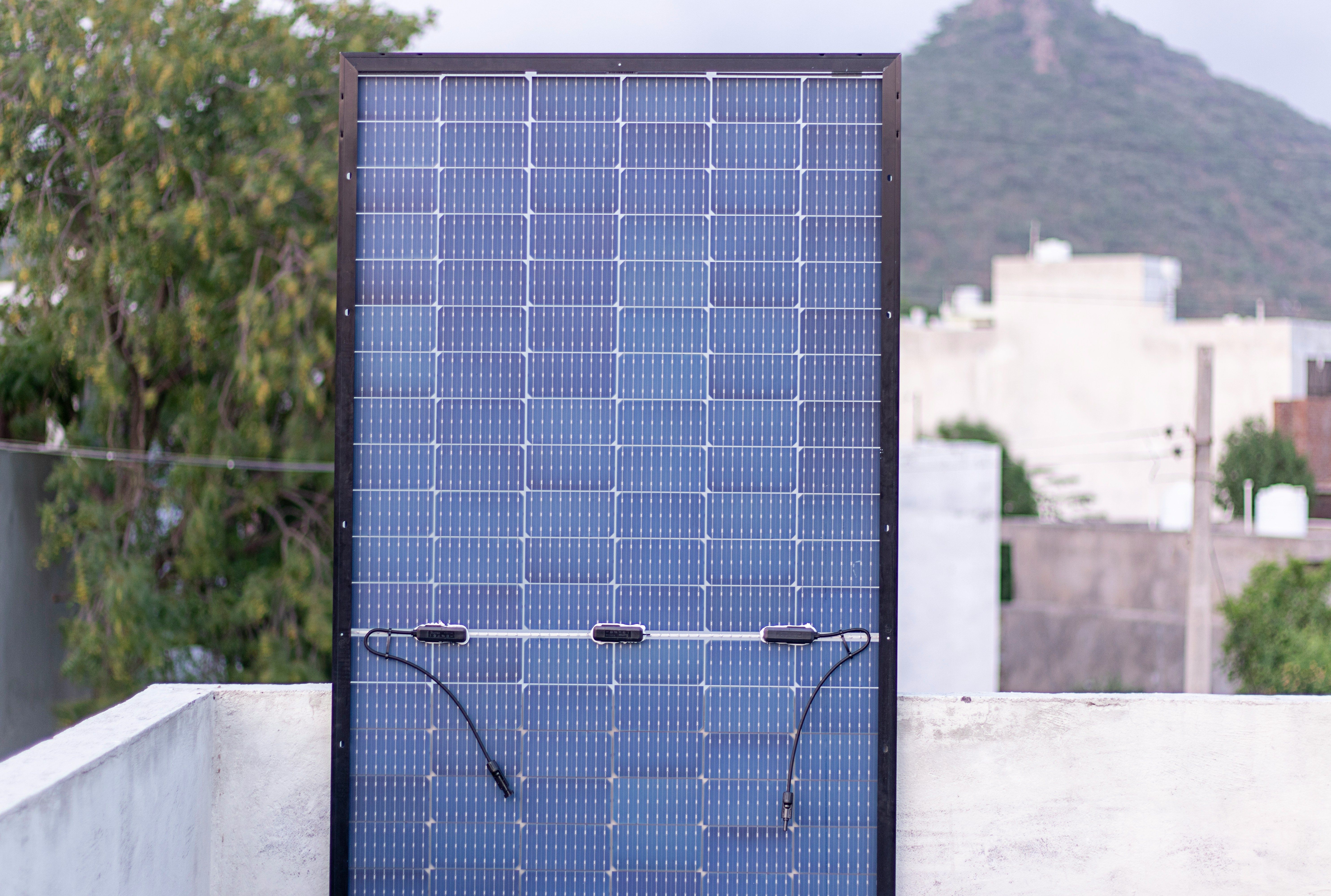 Photovoltaic System Maintenance: Complete Guide for Installers
