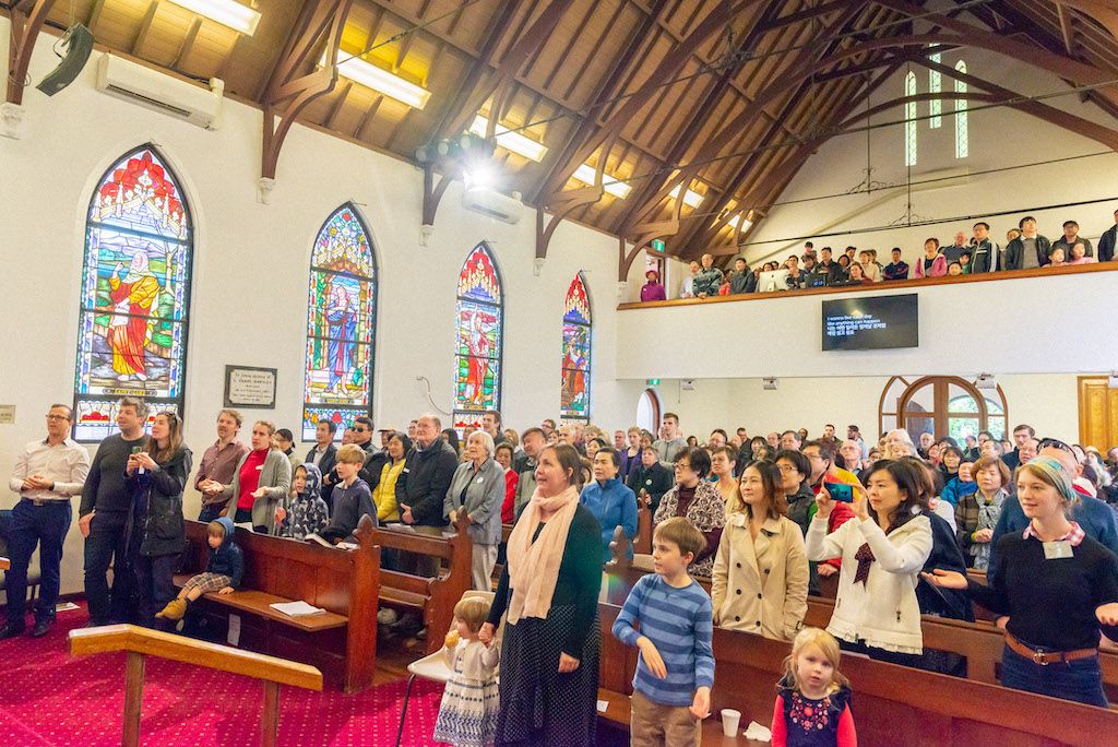 Family English Service | St Phil's