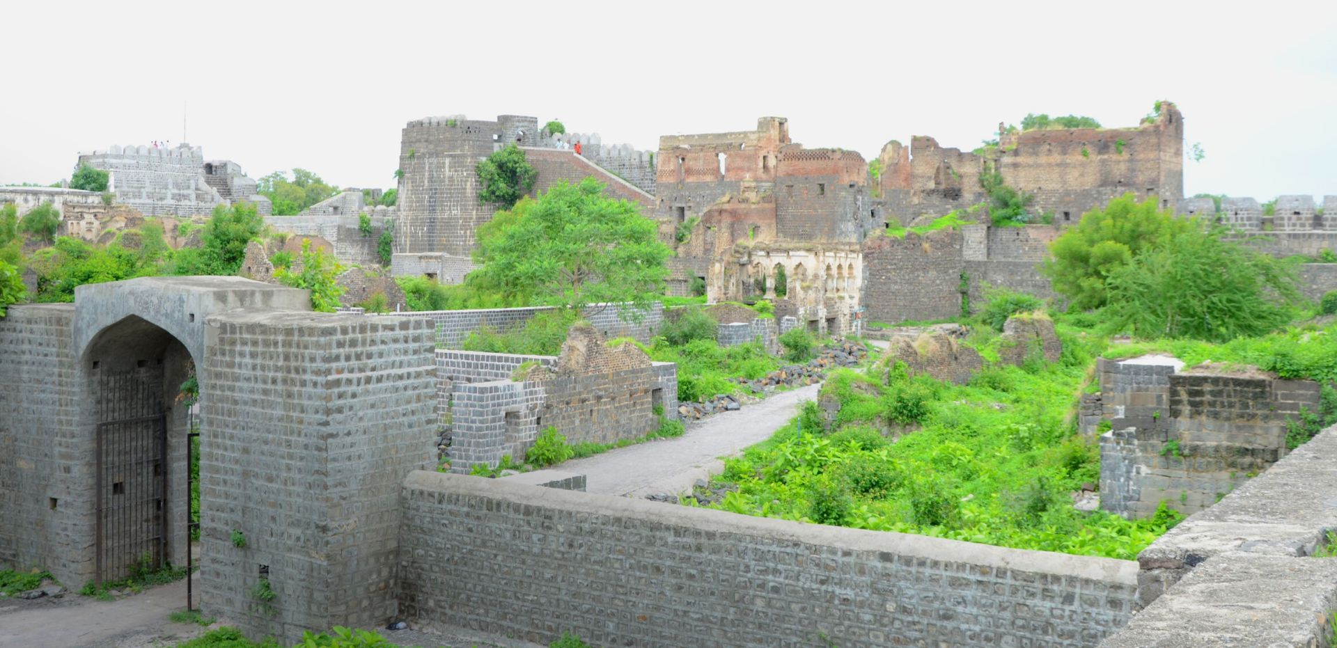 Kandhar Fort: So Many Masters